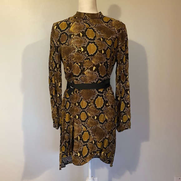 Zara | Dresses | Zara Black Gold Snakeskin Print Long Sleeve Mini Dress ...
